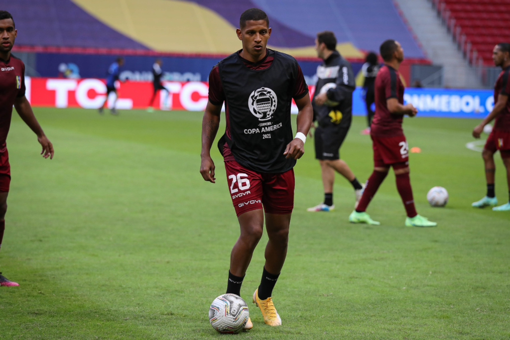 Edson Castillo tomará el lugar de Jesús Bueno en la Vinotinto - The ...