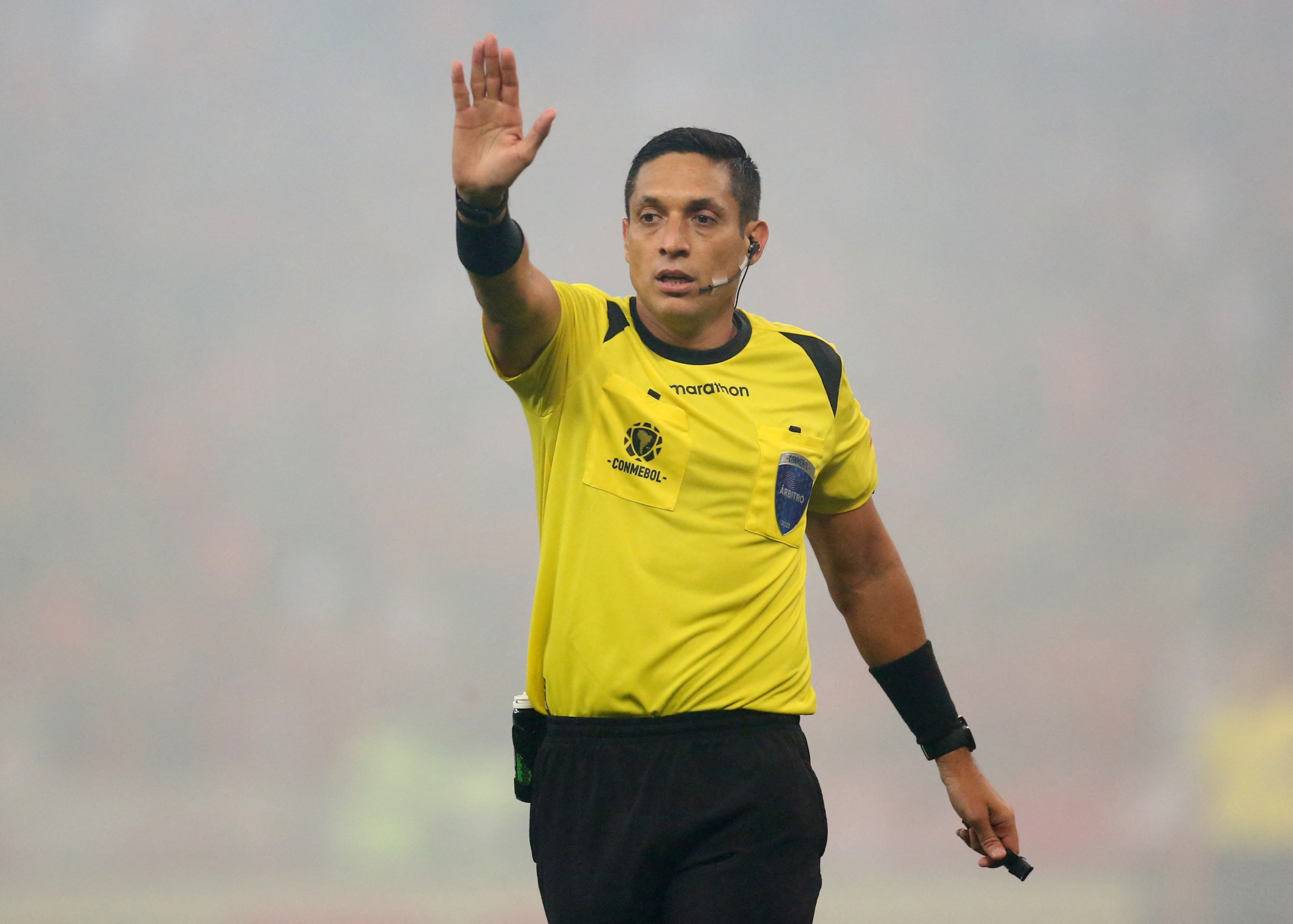 El venezolano Jesús Valenzuela dirigirá el partido inaugural de la Copa ...